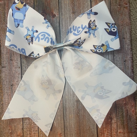 Accessories | Bluey Cheer Bow | Poshmark